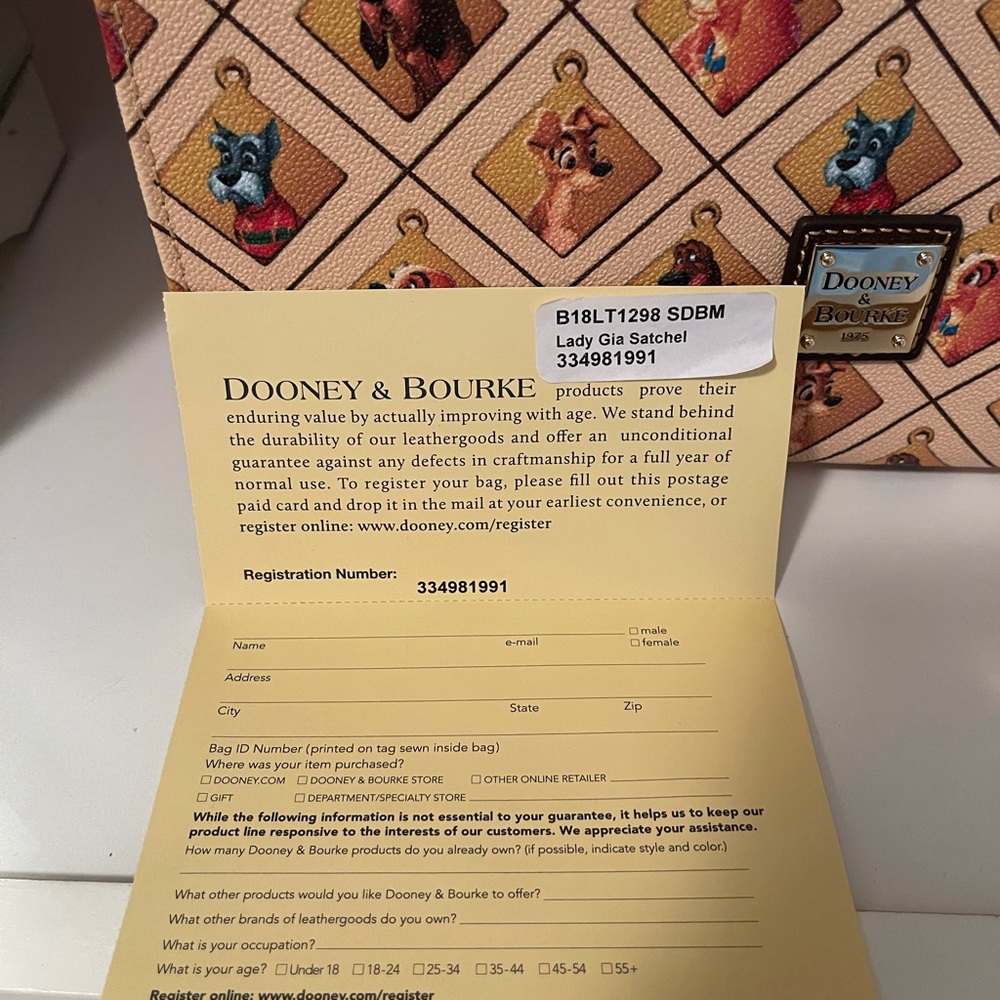 Rare Lady And The Disney Tramp Dooney And Bourke - Gem